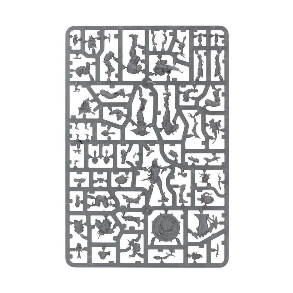 BloodBowl: The Naggaroth Nightmares - Dark Elf Team - HOBBY MAX